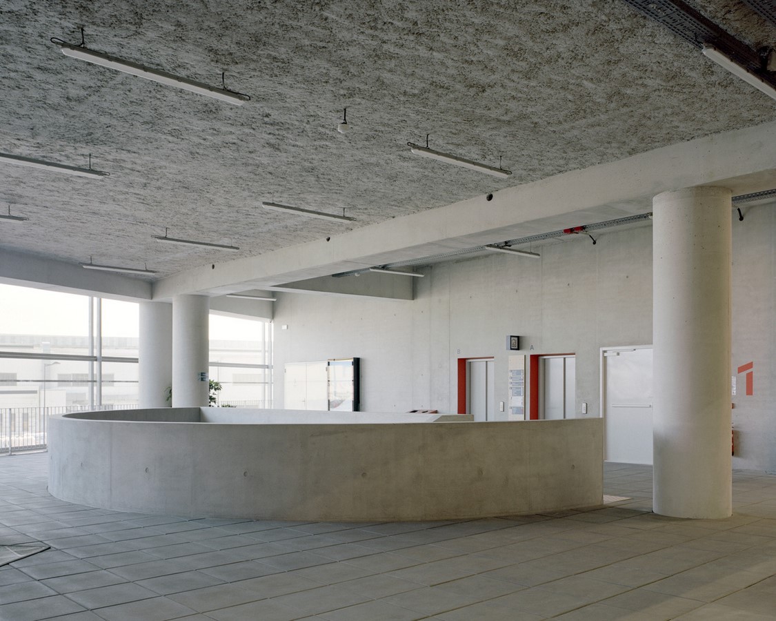 Bordeaux Brazza UCPA Sport Station: A Sustainable Sporting Haven - Archibis