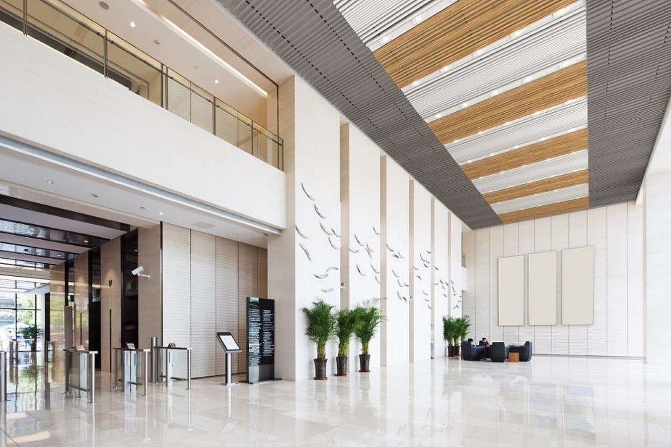 Innovative Design Freedom with Hunter Douglas Architectural’s Combi ...